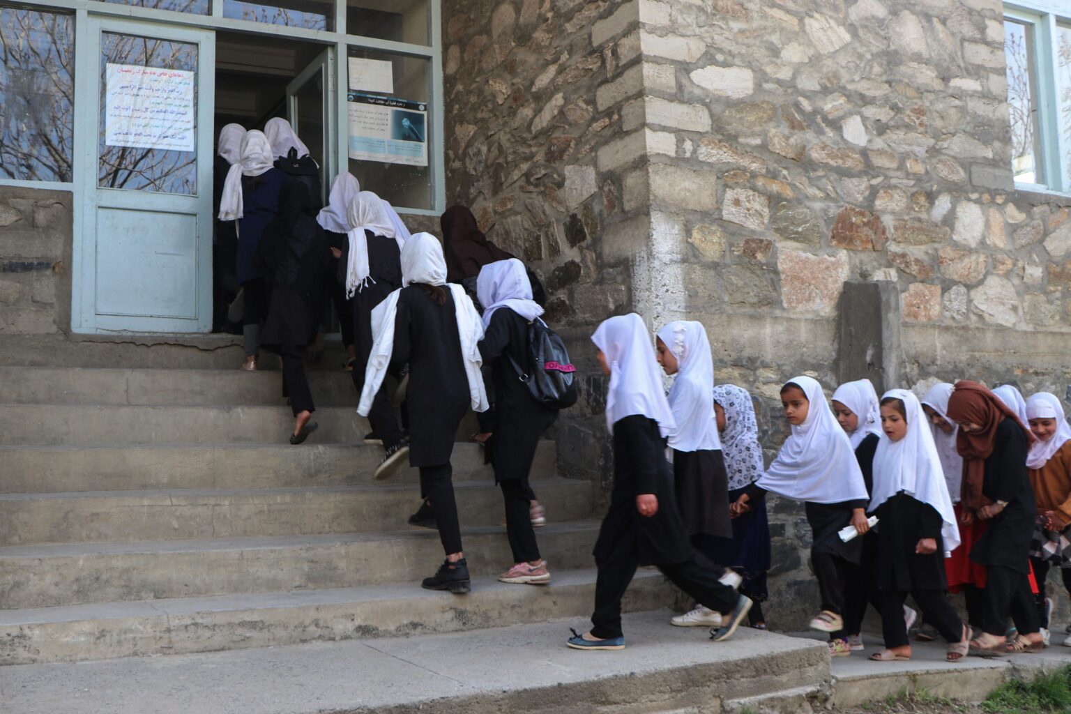 Kabul High School Rethinks Education Under the Taliban - NATIONAL ...